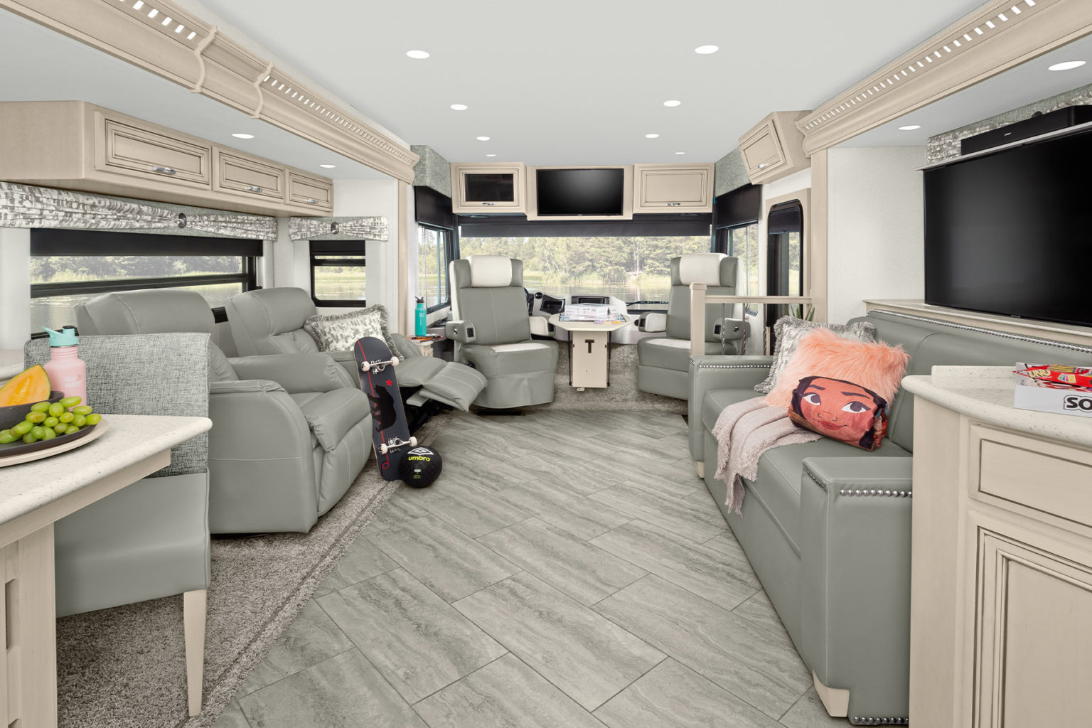 Newmar RV Motorhome Weights (Updated for 2021) – Folding Camper World