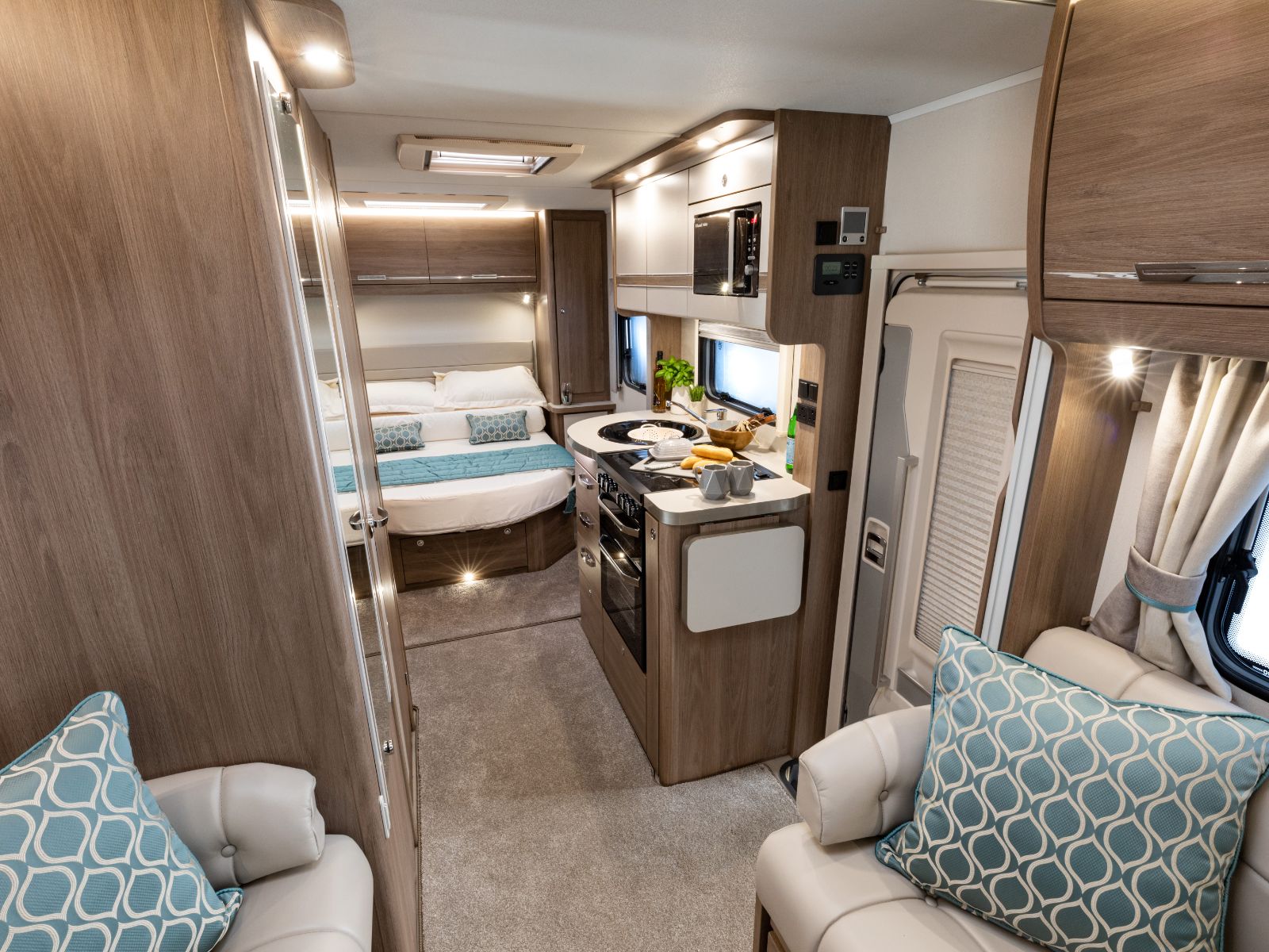 Compass Motorhome Dimensions (Updated for 2021) – Folding Camper World