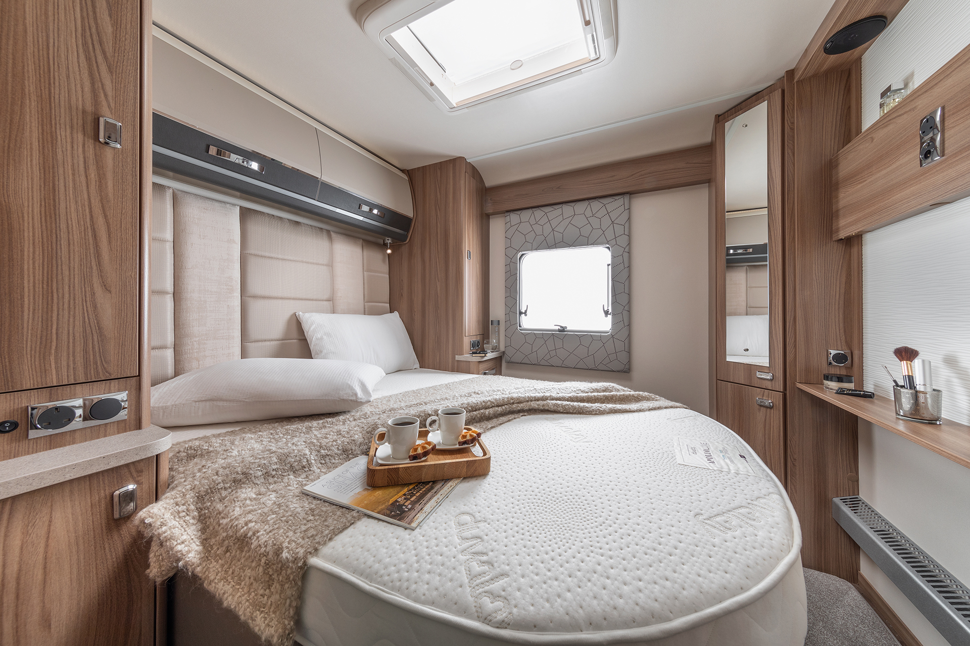 Swift Caravan Dimensions (2022 Models) - Folding Camper World