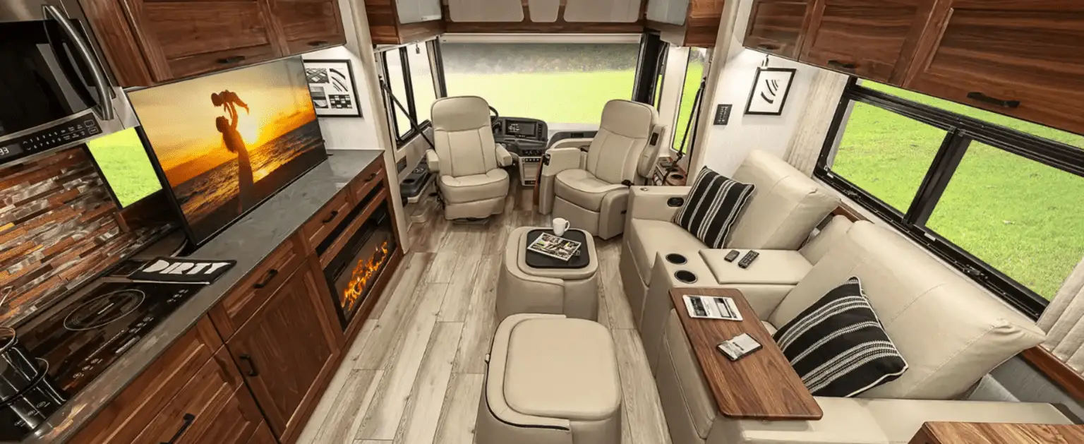 Winnebago RV Motorhome Dimensions (Updated for 2022) – Folding Camper World